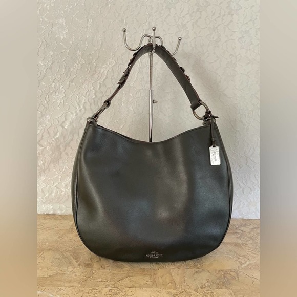 Coach | Bags | Coach Nomad Black Glovetanned Leather Tea Rose Strap ...